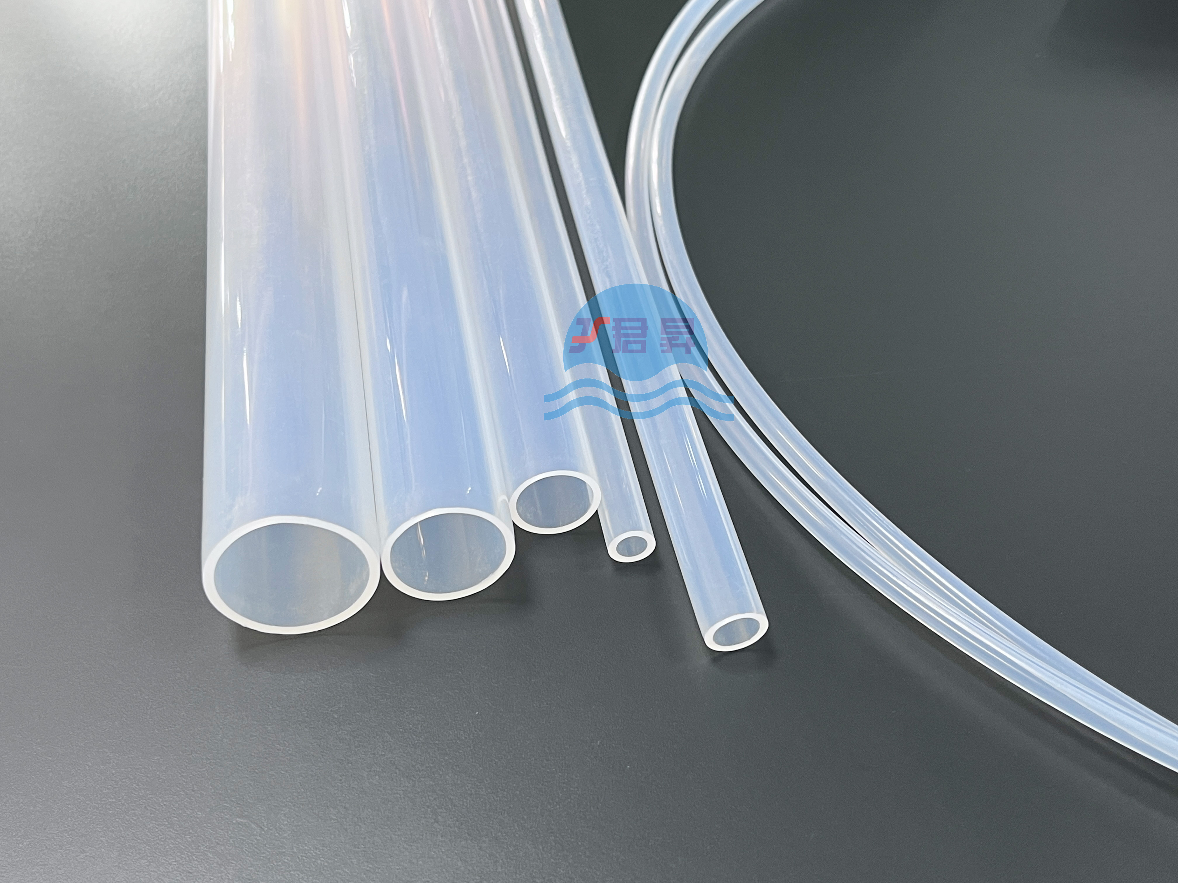 大金230PFA管的低摩擦系数_君昇科技-广东高纯PFA管PFA接头厂家